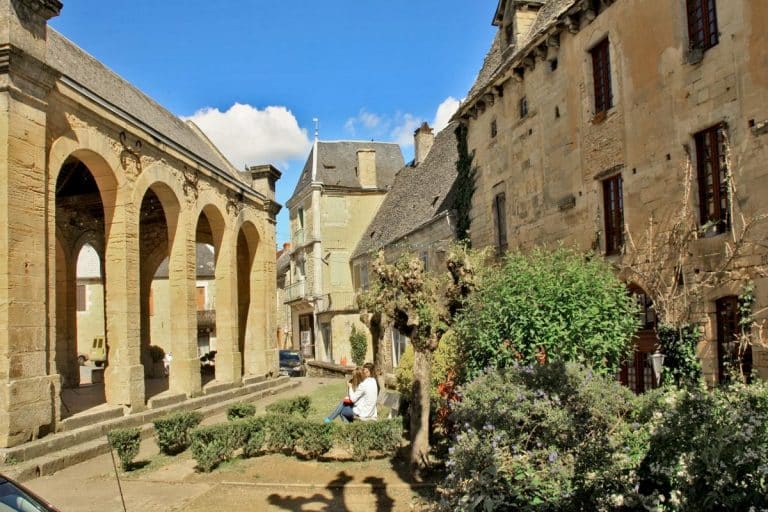 Le village de Salignac | La Brousse Basse